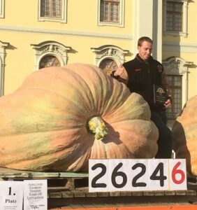 World Record Giant Pumpkin by Weight. World Weigh Off Records.